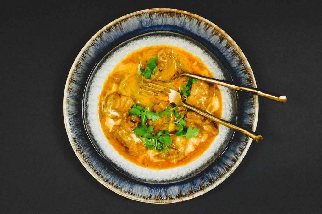 Thai Panang Chicken Curry - Cook Eat World
