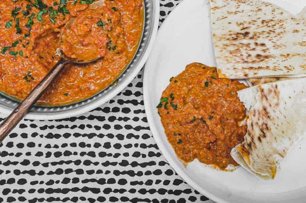 Muhammara - An tasty Syrian pepper & walnut dip from Cook Eat World