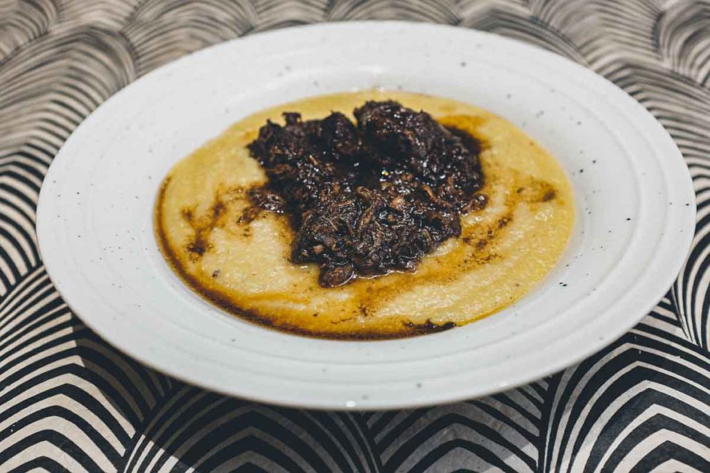 Peposo Alla Fornacina (Tuscan Beef & Black Pepper Stew) - Cook Eat World