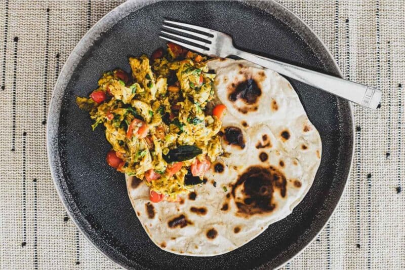Akuri (Parsi Eggs) - Cook Eat World