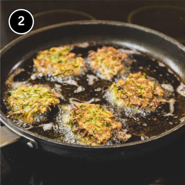 Turkish Mücver (Zucchini Fritters) - Cook Eat World