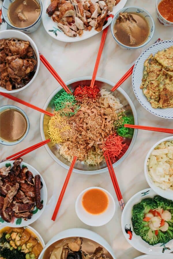 Cha Kroeung Sach Moan (Cambodian Lemongrass Chicken Stir-Fry) - Cook ...