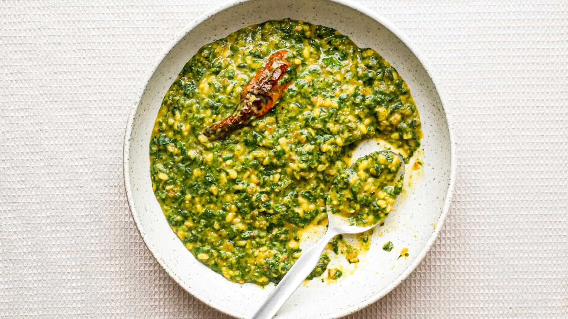 Spinach Dal (Dal Palak) - Cook Eat World