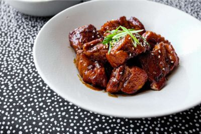 Buta Kakuni (Japanese Braised Pork) - Cook Eat World