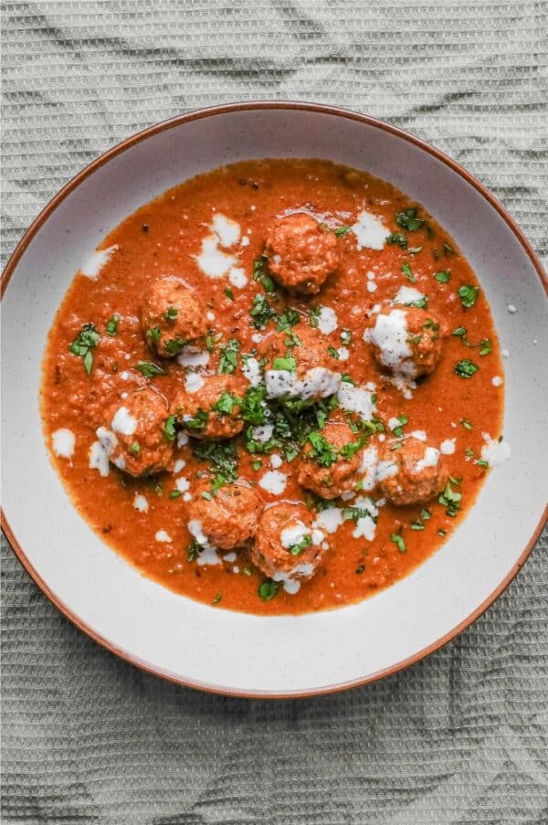 Thora Malu – Sri Lankan Fish Curry - Cook Eat World