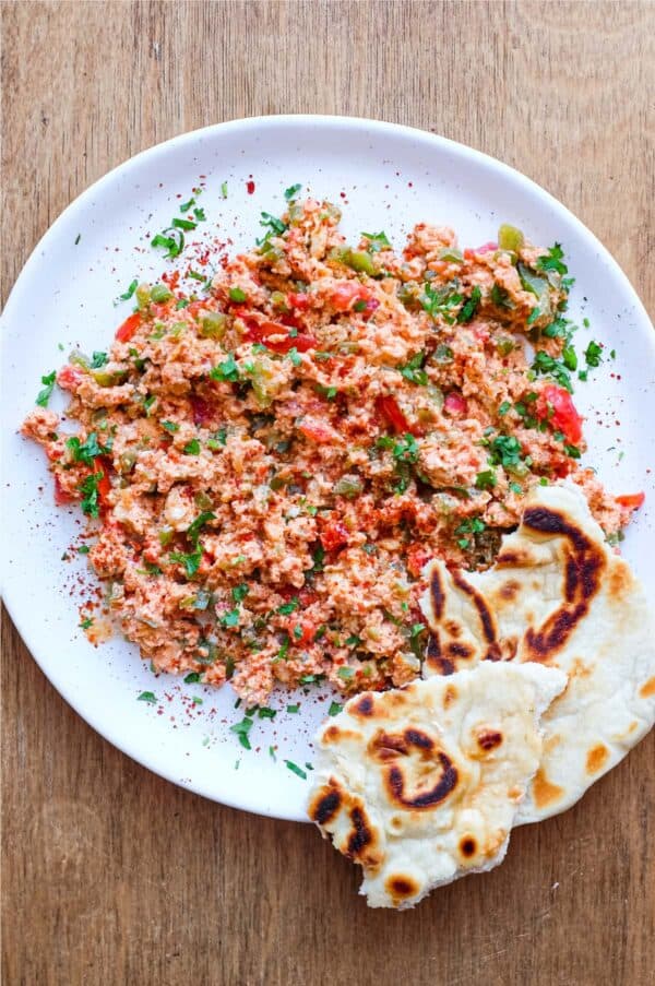 Turkish Menemen - A tasty recipe from Cook Eat World