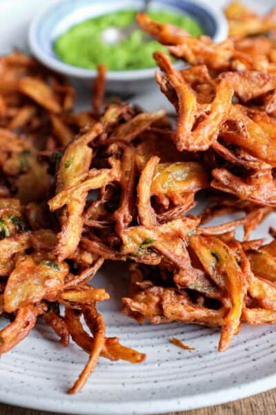 Onion Pakoda - Cook Eat World