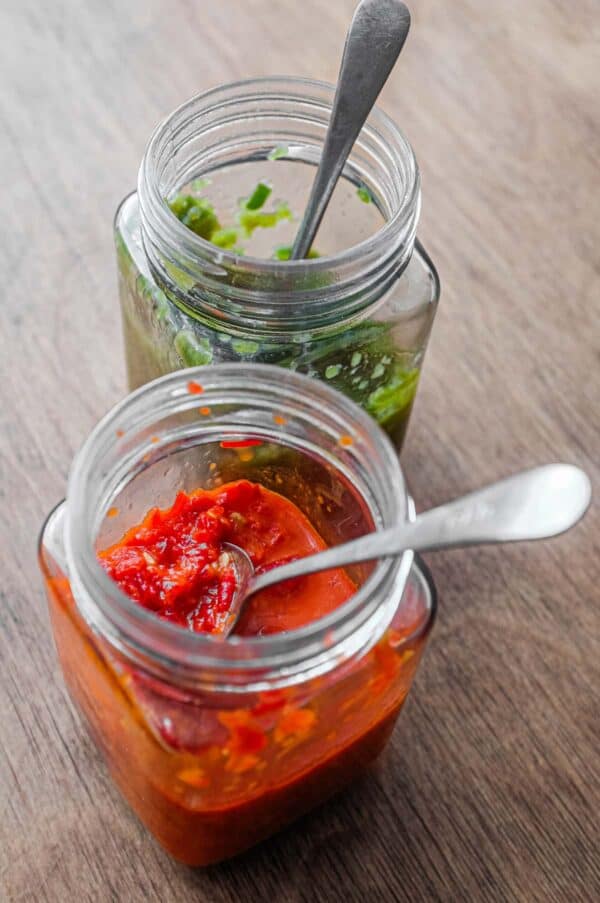 Shatta Sauce (Middle Eastern Chilli Sauce) - Cook Eat World