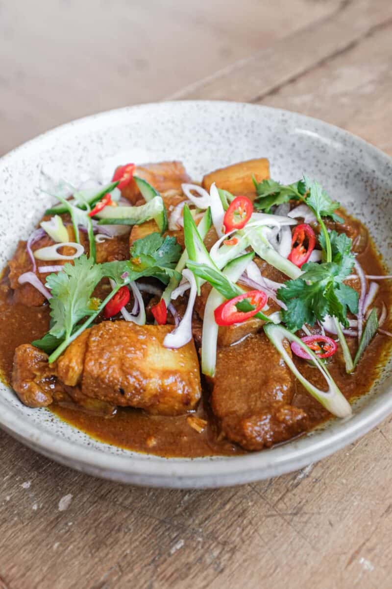 Gaeng Hung Lay (Northern Thai Pork Curry) - Cook Eat World