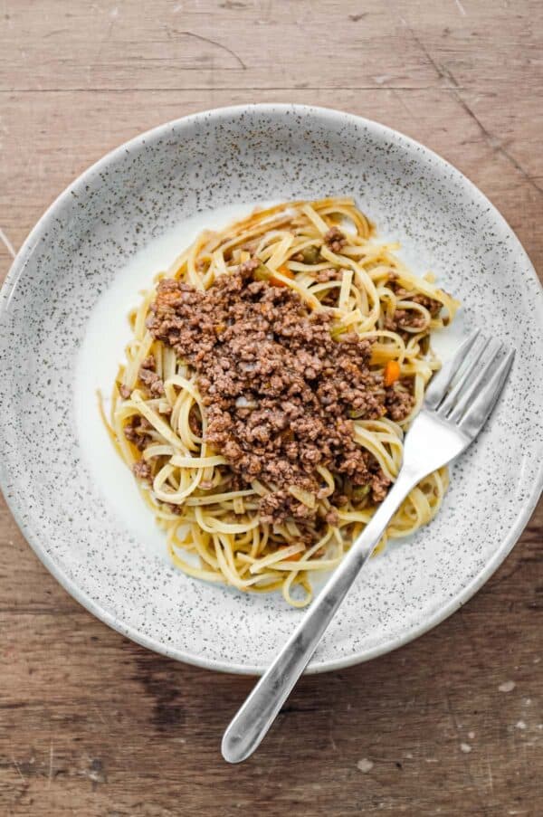 Tajarin Al Ragù (Piedmontese Pasta Ragu with Fondue Sauce) - Cook Eat World