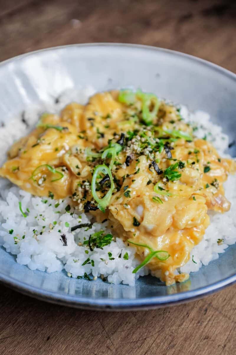 Japanese Scrambled Eggs - Cook Eat World