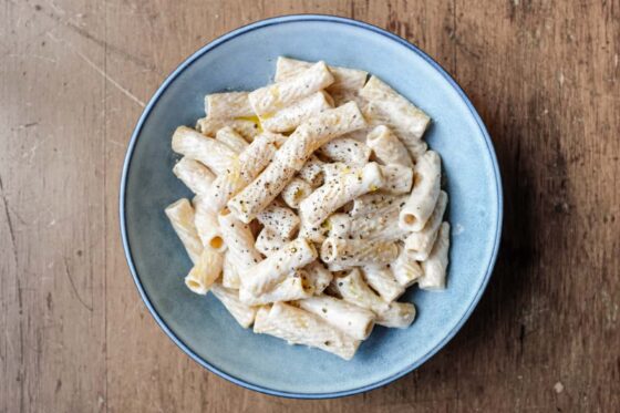 Pasta with Walnut Sauce (Salsa di Noci) - Cook Eat World